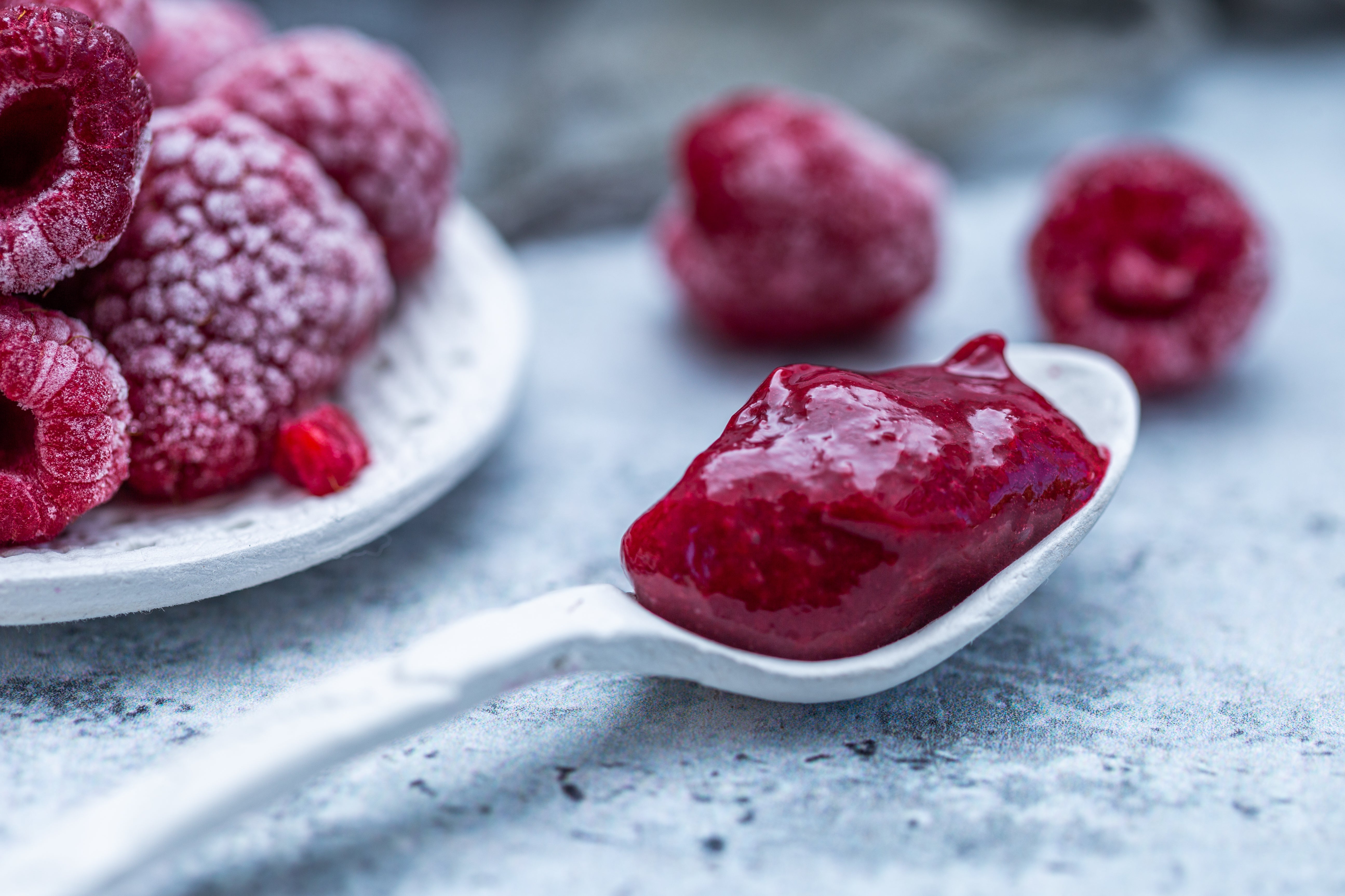 Mâm Xôi Đỏ Đông Lạnh ARO 1kg - Aro Red Frozen Raspberry - HavaMall ...